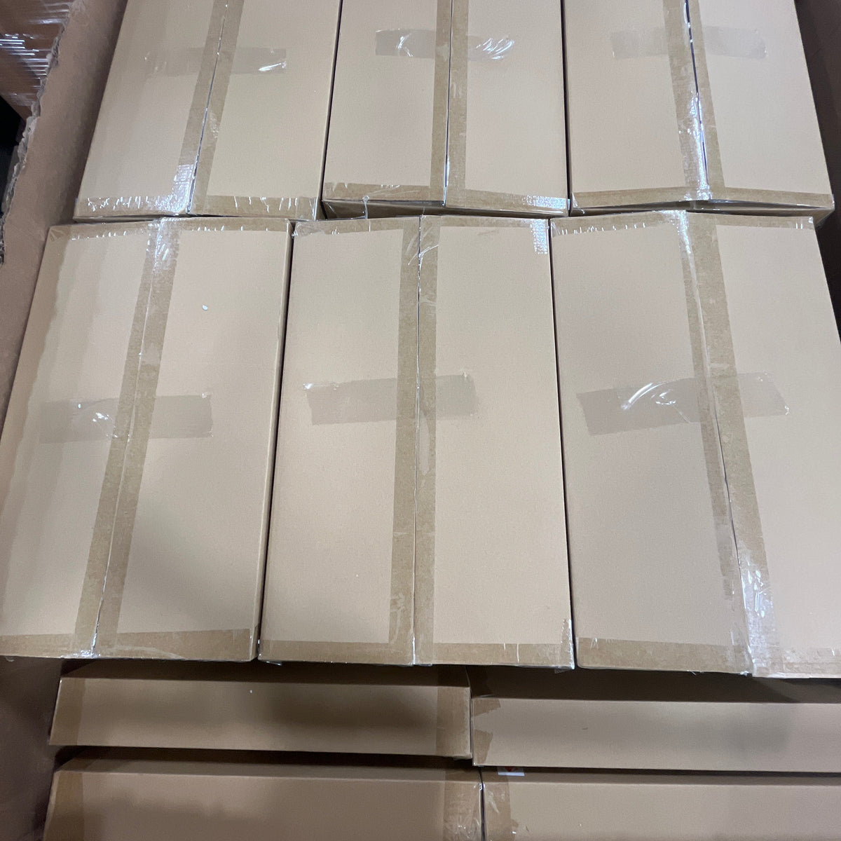 Assorted Large Table Top Plates: 85% Off Original Retail (G58113 ...