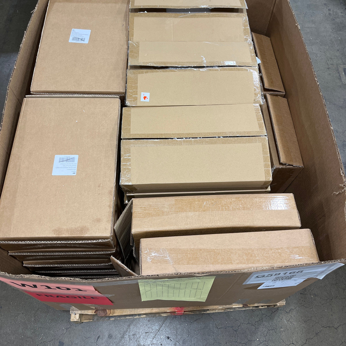 Assorted Large Table Top Plates: 85% Off Original Retail (G58168 ...