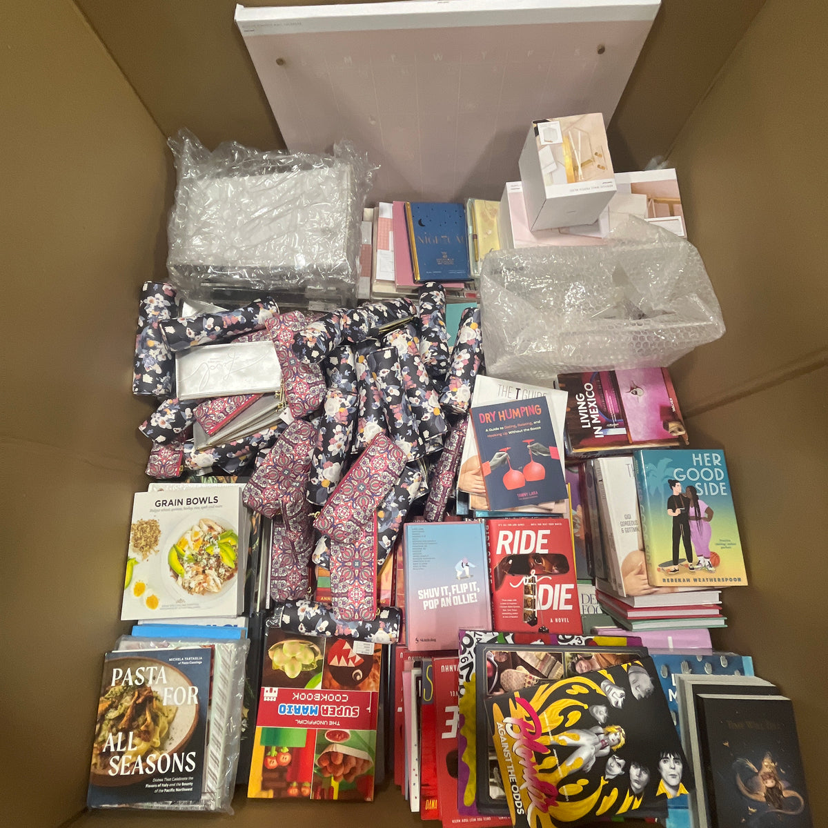 Assorted Merchandise: 92% Off Original Retail (G59154) – Wholesale101.com