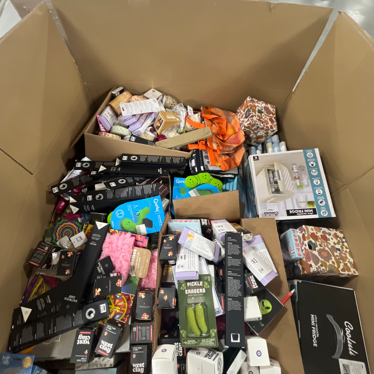 Assorted Merchandise: 92% Off Original Retail (G59199) – Wholesale101.com