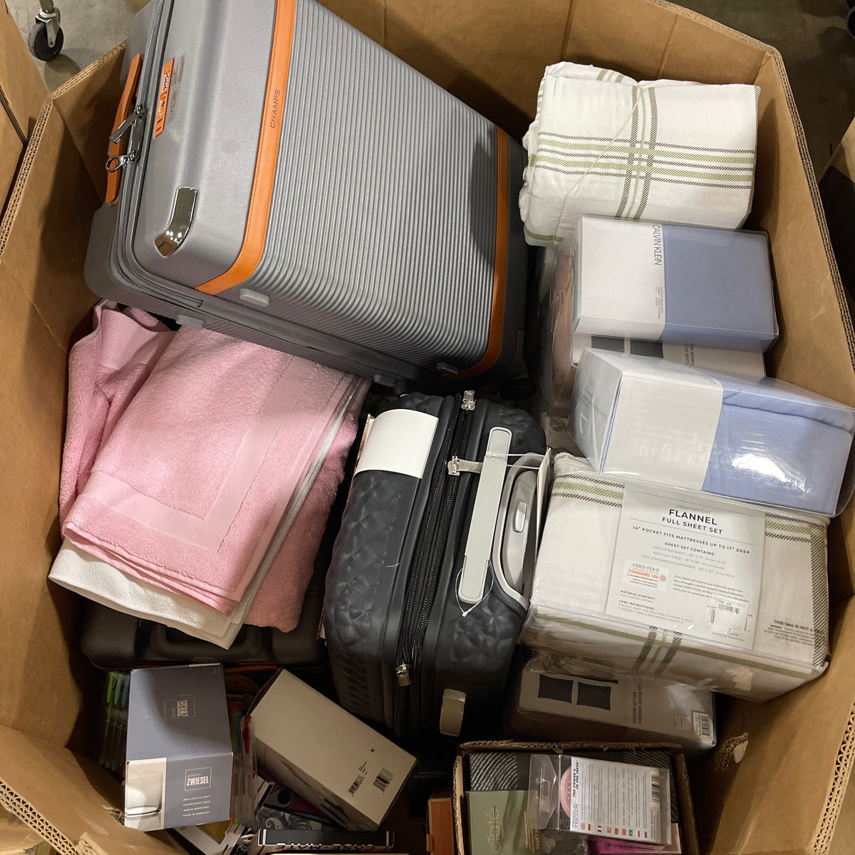 Assorted Merchandise: 85% Off Original Retail (G60835) – Wholesale101.com