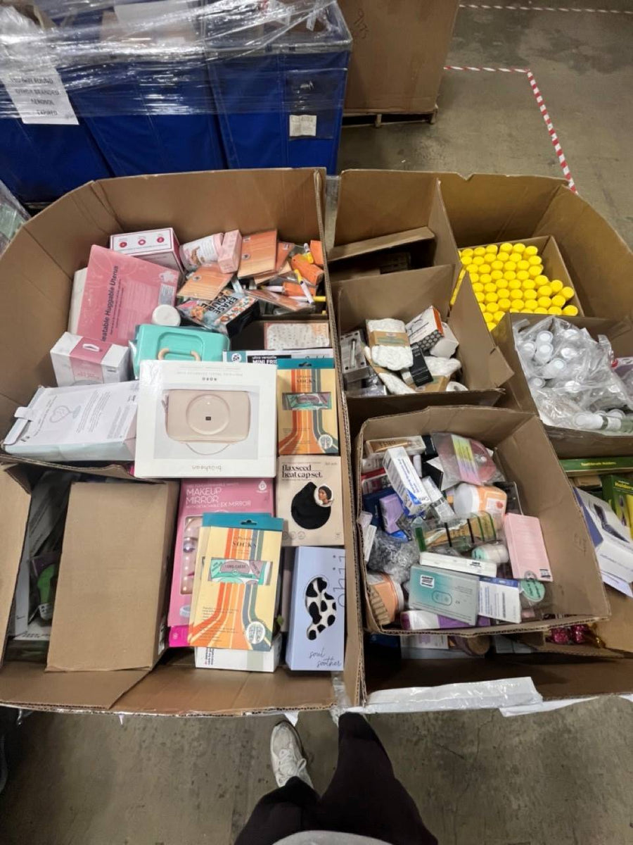 Assorted Cosmetics: 92% Off Original Retail (G51334) – Wholesale101.com